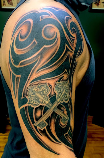 Discover Leading female owned tattoo shops in Massachusetts | TattooLoc