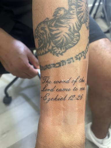 Looking for a japanese tattoo artists in Orlando, FL? Browse our list ...